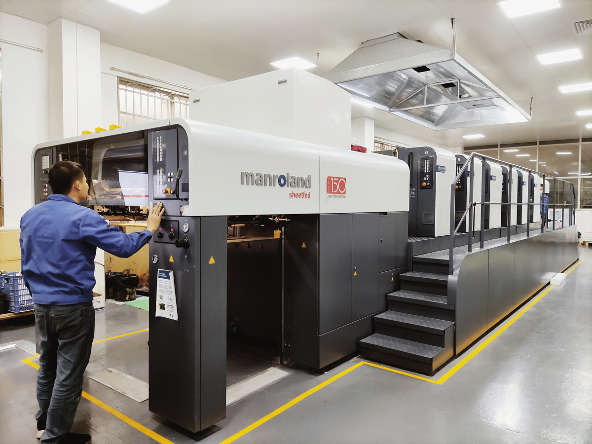 Forever Forward for premier Chinese print company - Manroland
