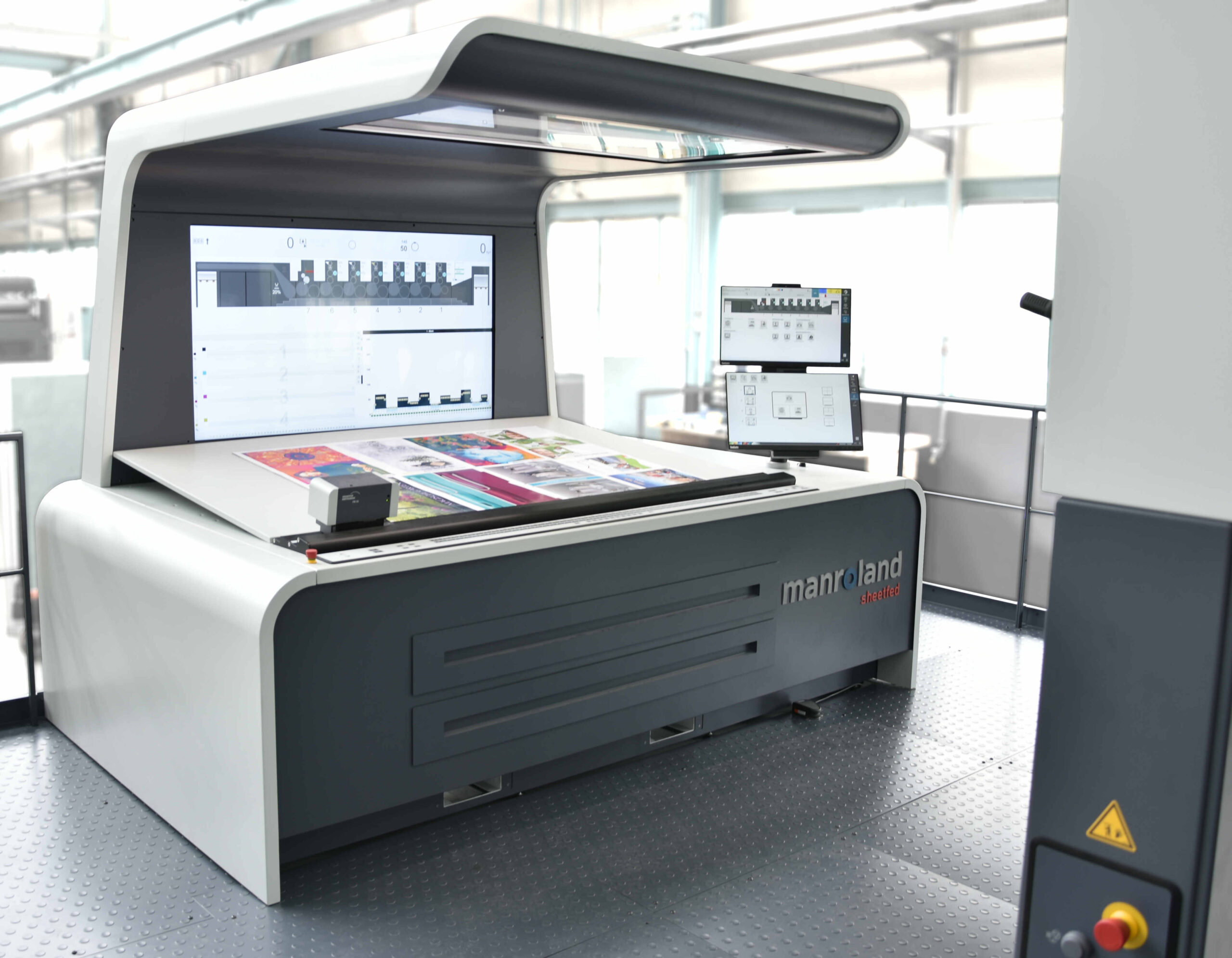 Large Format Technology Month at Manroland Sheetfed - Manroland